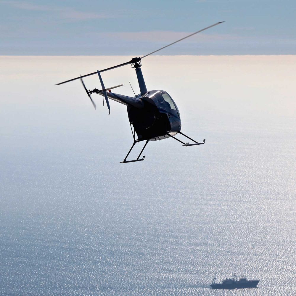 R22-helicopter - Helistream